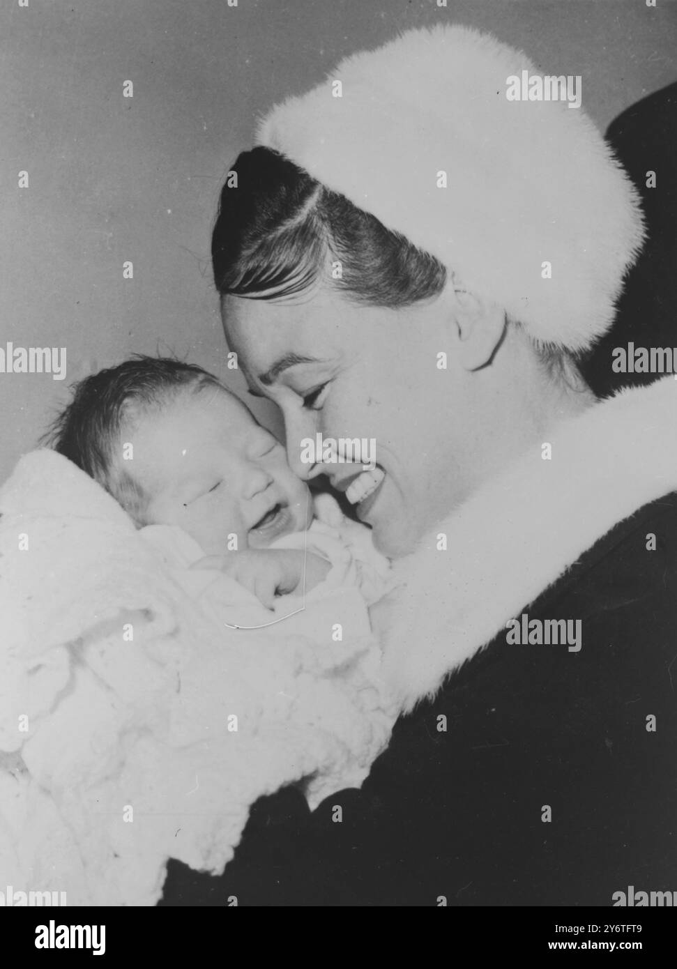 NATHANIEL CROSBY WITH MOTHER CROSBY LEAVE LA HOSPITAL / 6 NOVEMBER 1961 ...