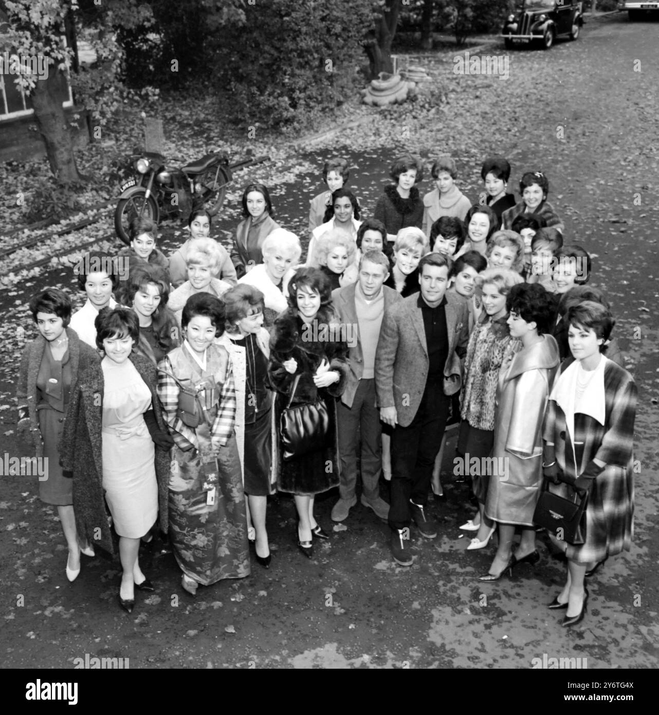 STEVE MCQUEEN AND ROBERT WAGNER AT SHEPPERTON STUDIOS WITH MISS WORLD ...