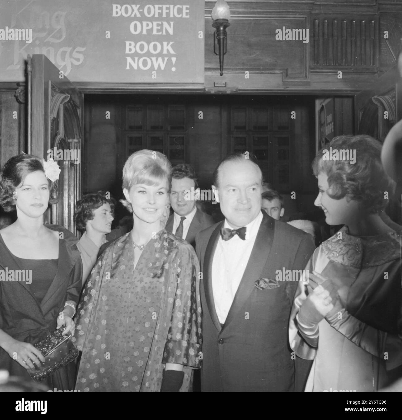 ACTOR BOB HOPE WITH PAULA PRENTISS AT FILM PREMIERE IN LONDON / 3 ...