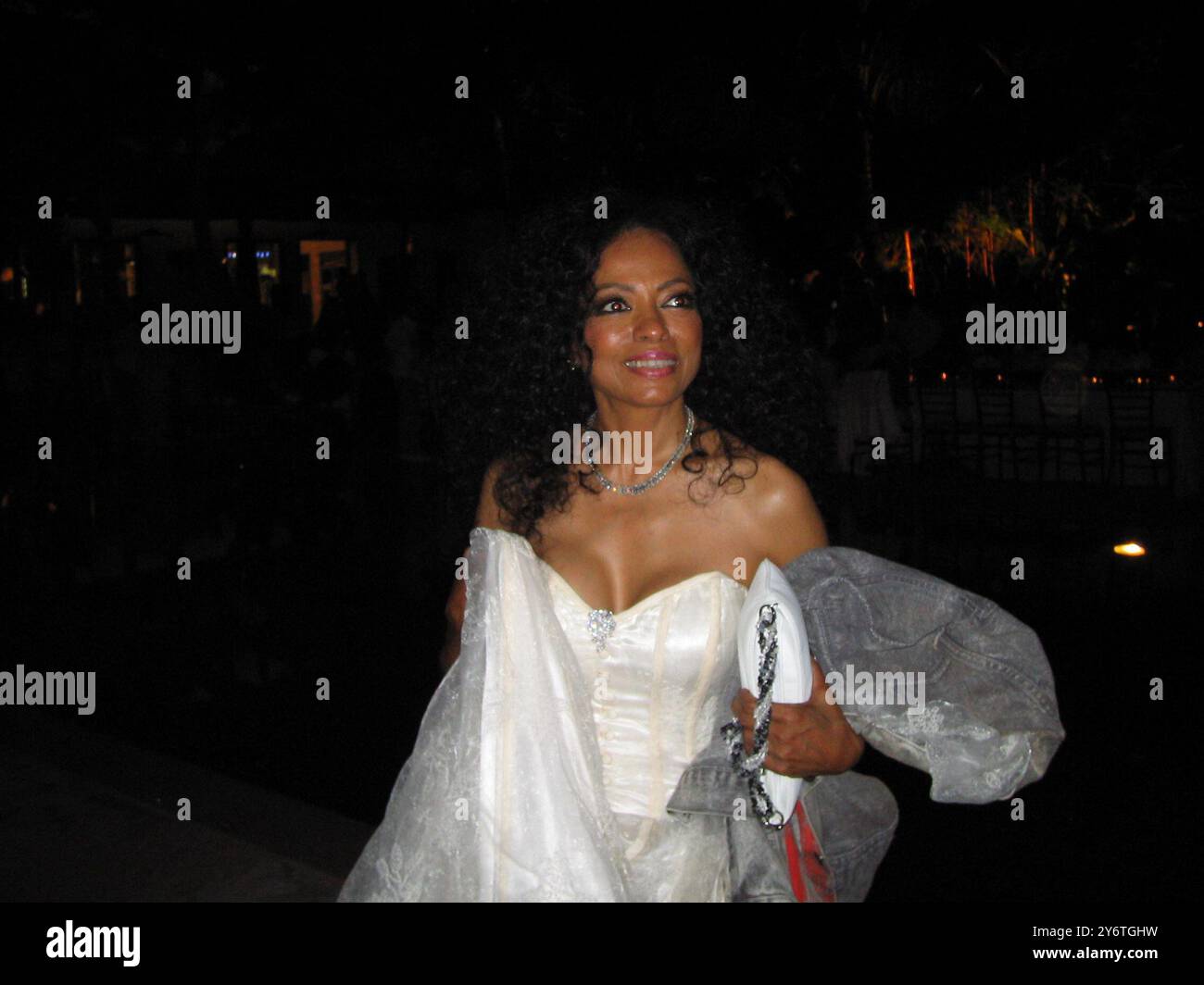 P diddy party 2004 hi-res stock photography and images - Alamy