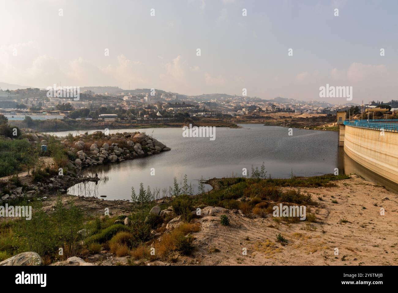 Concrete construction saudi arabia hi-res stock photography and images ...