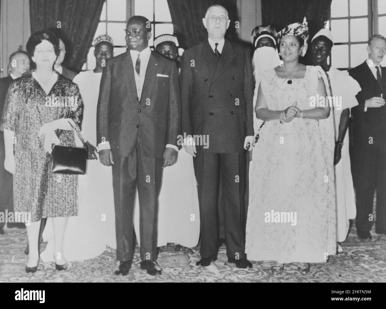 FRENCH PRESIDENT CHARLES DE GAULLE WITH NIGER PRESIDENT DIORI HAMANI IN ...