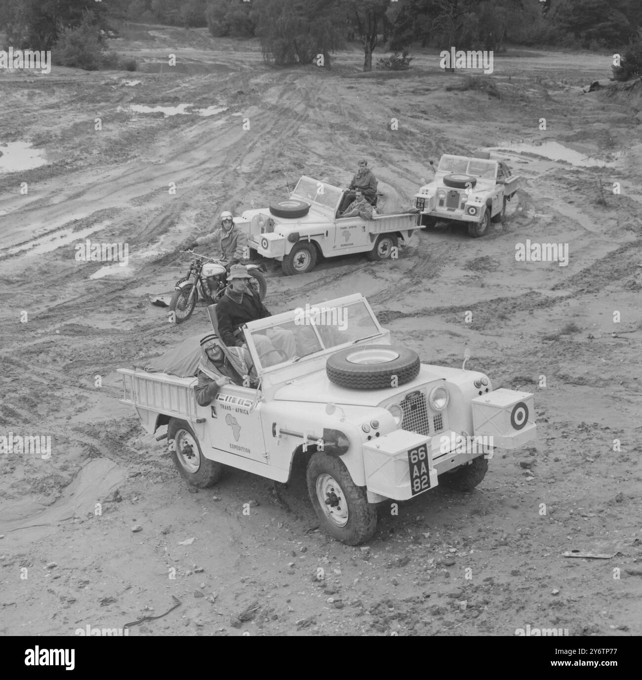 BRITISH ARMY MEN TRAIN WITH RAF FOR TRANS AFRICA EXPEDITION 27 ...