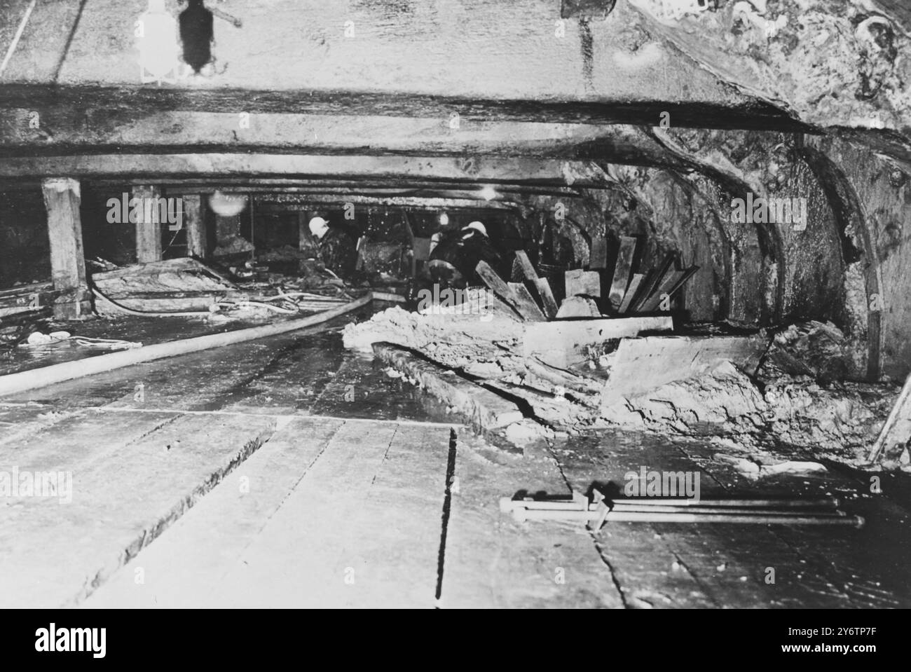 LOWER DECK OF 17TH CENTURY SHIP IN STOCKHOLM 28 SEPTEMBER 1961 Stock ...