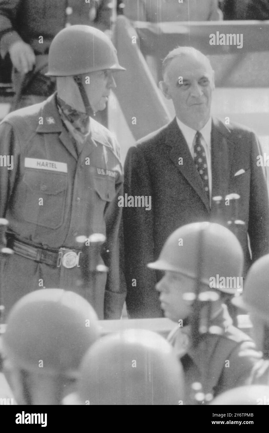 General lucius clay berlin hi-res stock photography and images - Alamy