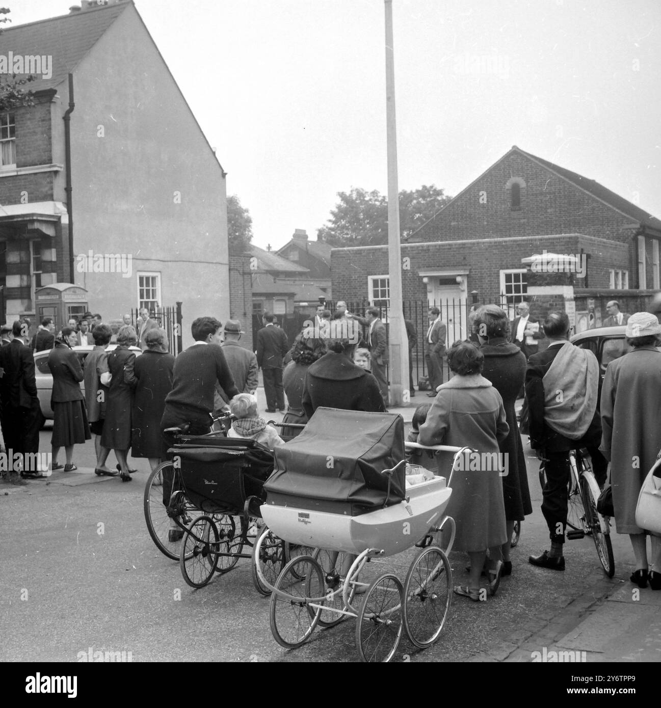 LAW & ORDER ALPHON PETER ACCUSED GBH TO MRS DALAL, MORTLAKE COURT 25 ...