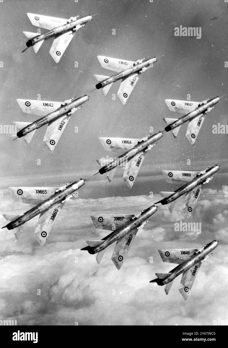 ROYAL AIR FORCE LIGHTNING FIGHTER NO 74 TIGER SQUADRON 1 SEPTEMBER 1961 ...