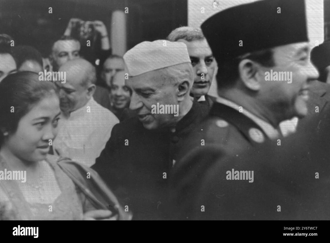 INDIAN PRIME MINISTER SHRI JAWAHARLAL PANDIT NEHRU AND PRESIDENT ...