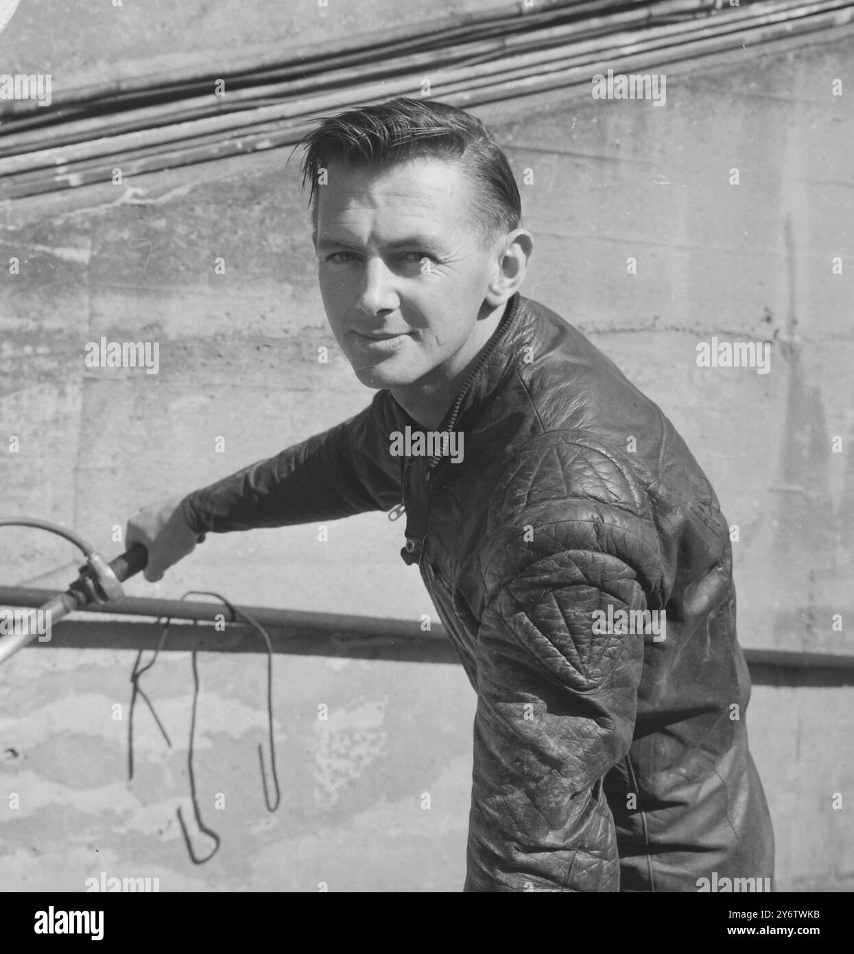 SPEEDWAY BRITISH TEAM TO TAKE PART CHAMPIONSHIPS IN SWEDEN - RIDER ...