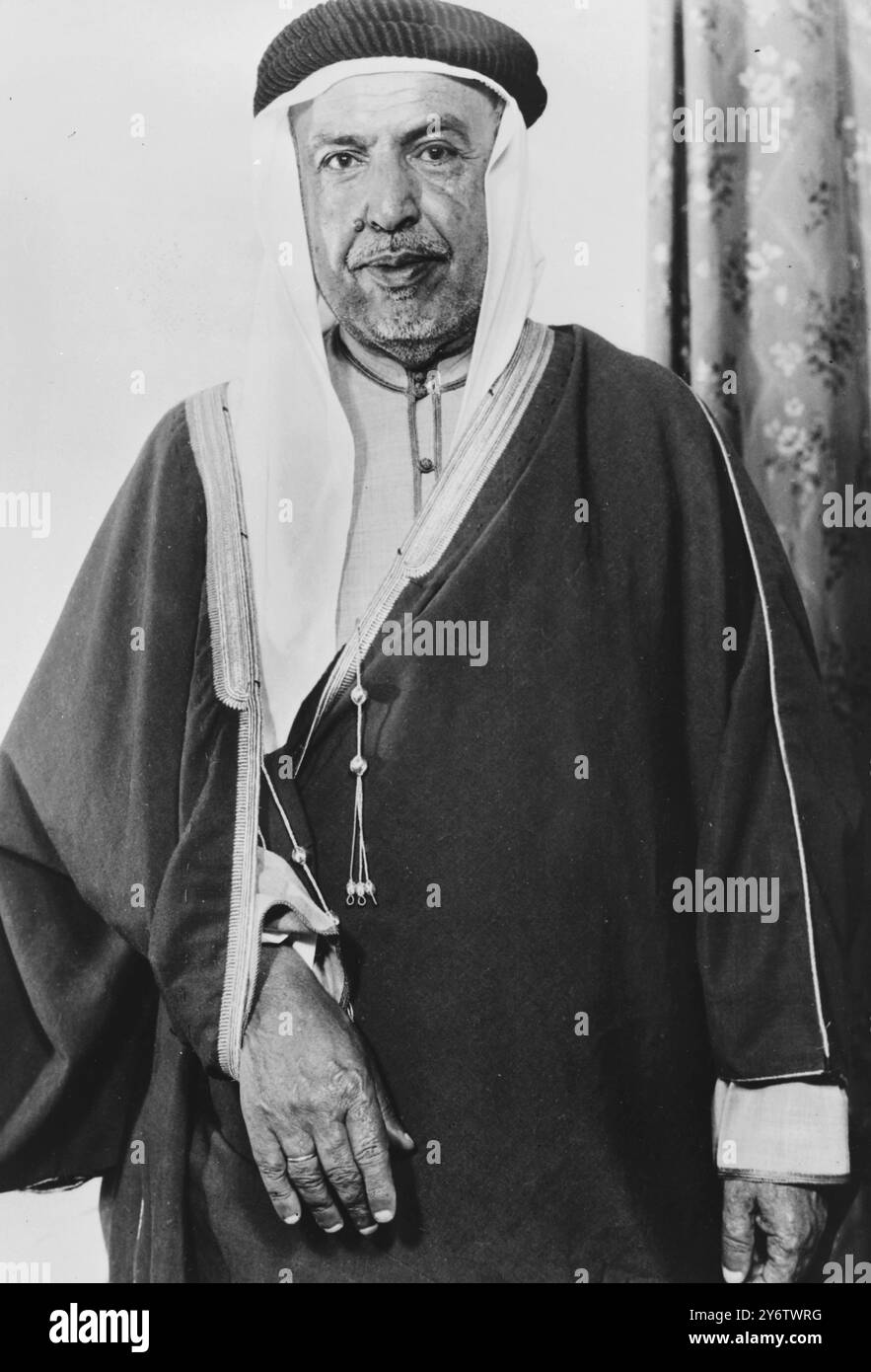 SHEIKS ABDULLA AL SALIM AL SABAH IN KUWAIT 30 AUGUST 1961 Stock Photo ...