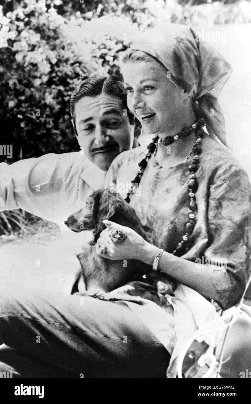 JAIME DE MORA Y ARAGON WITH MARGIT OLSON FIANCEE IN SICILY 11 AUGUST ...