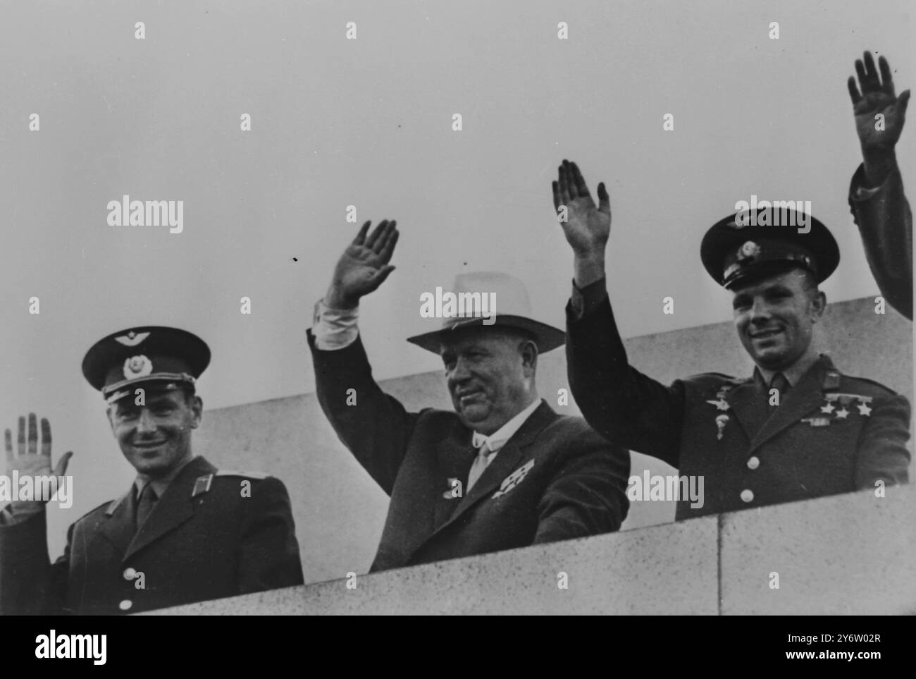 SOVIET PREMIER NIKITA KRUSHCHEV WITH SPACEMEN GHERMAN TITOV NAD YURI ...