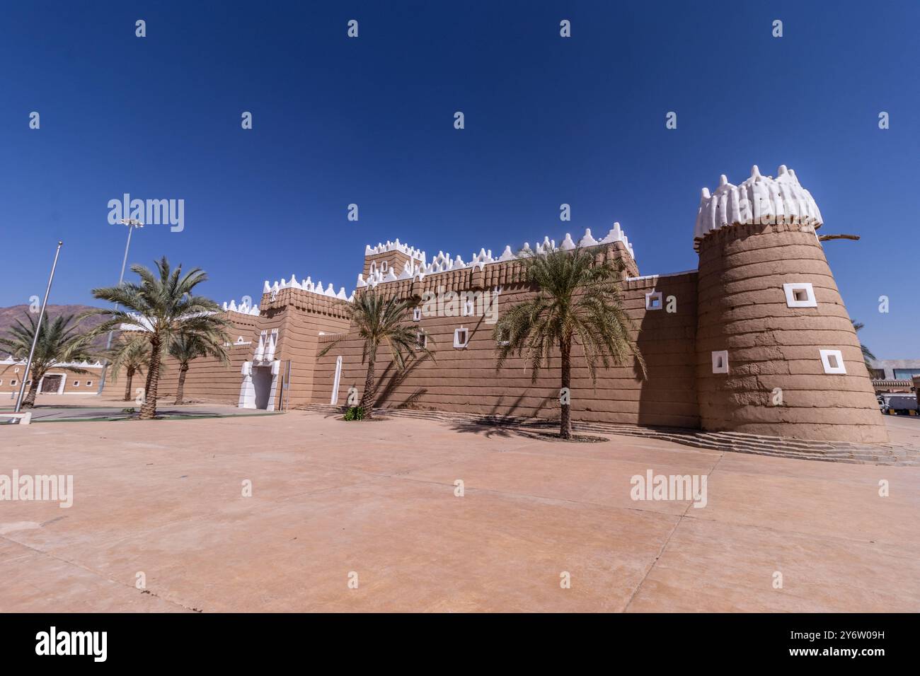 Emara palace hi-res stock photography and images - Alamy