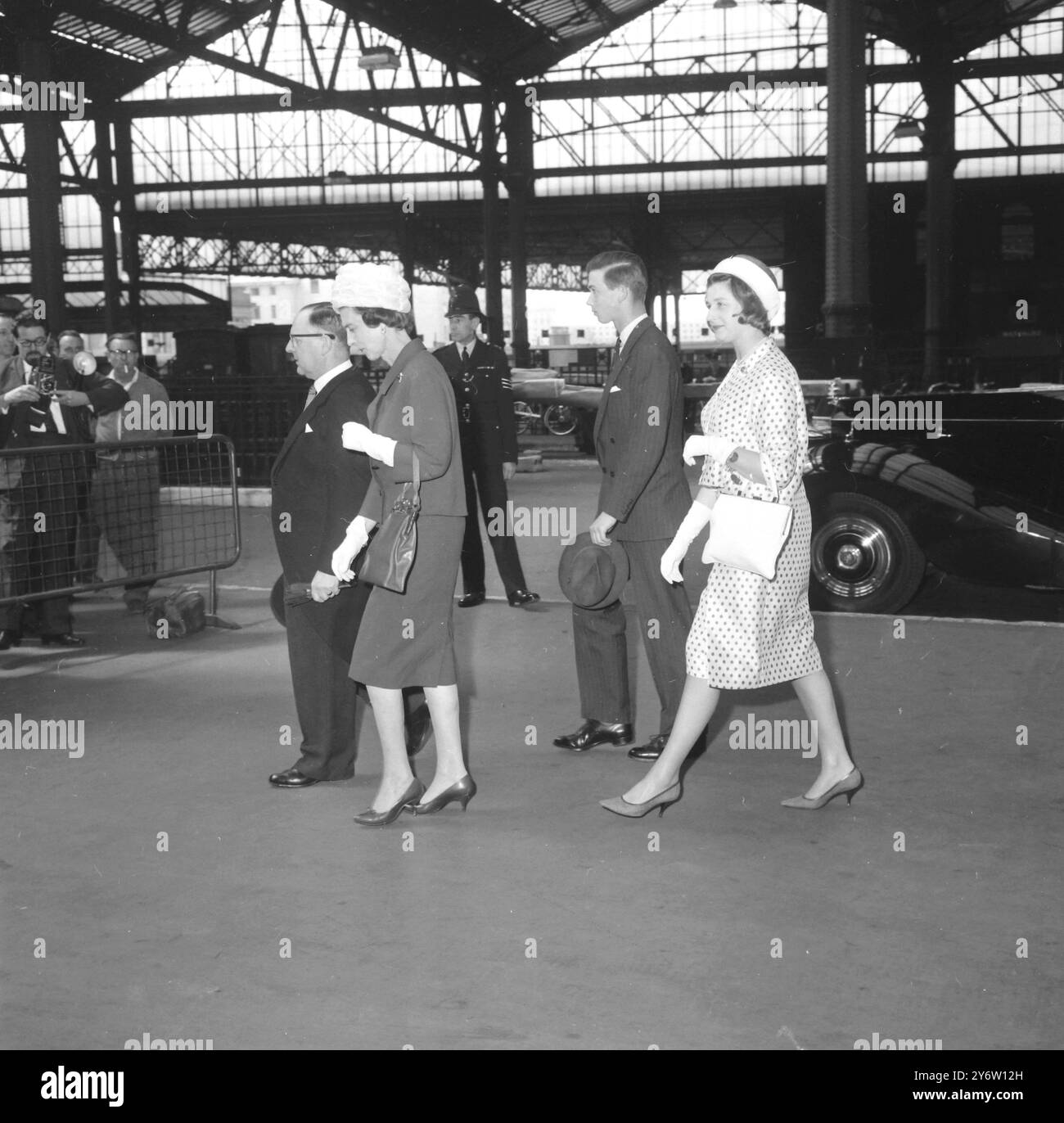 PRINCESS MARINA WITH PRINCE MICHAEL AND PRINCESS ALEXANDRA AT VICTORIA ...