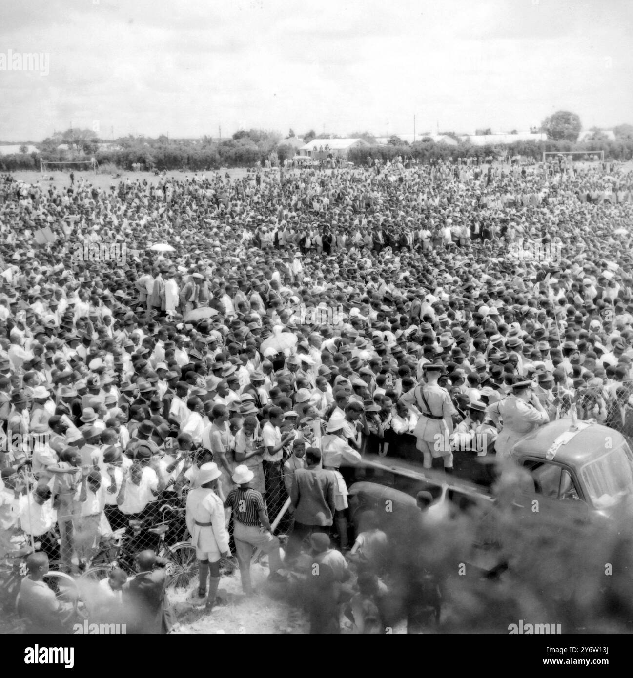 News referendum Black and White Stock Photos & Images - Alamy