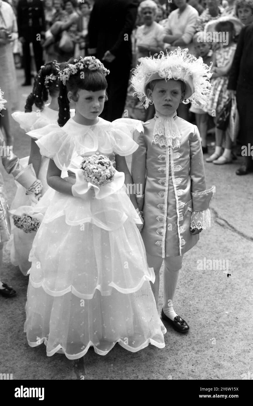 ROBERT MILLAR WEDS FIONA SHEFFIELD IN LONDON - SOPHIE WHEATLEY ...