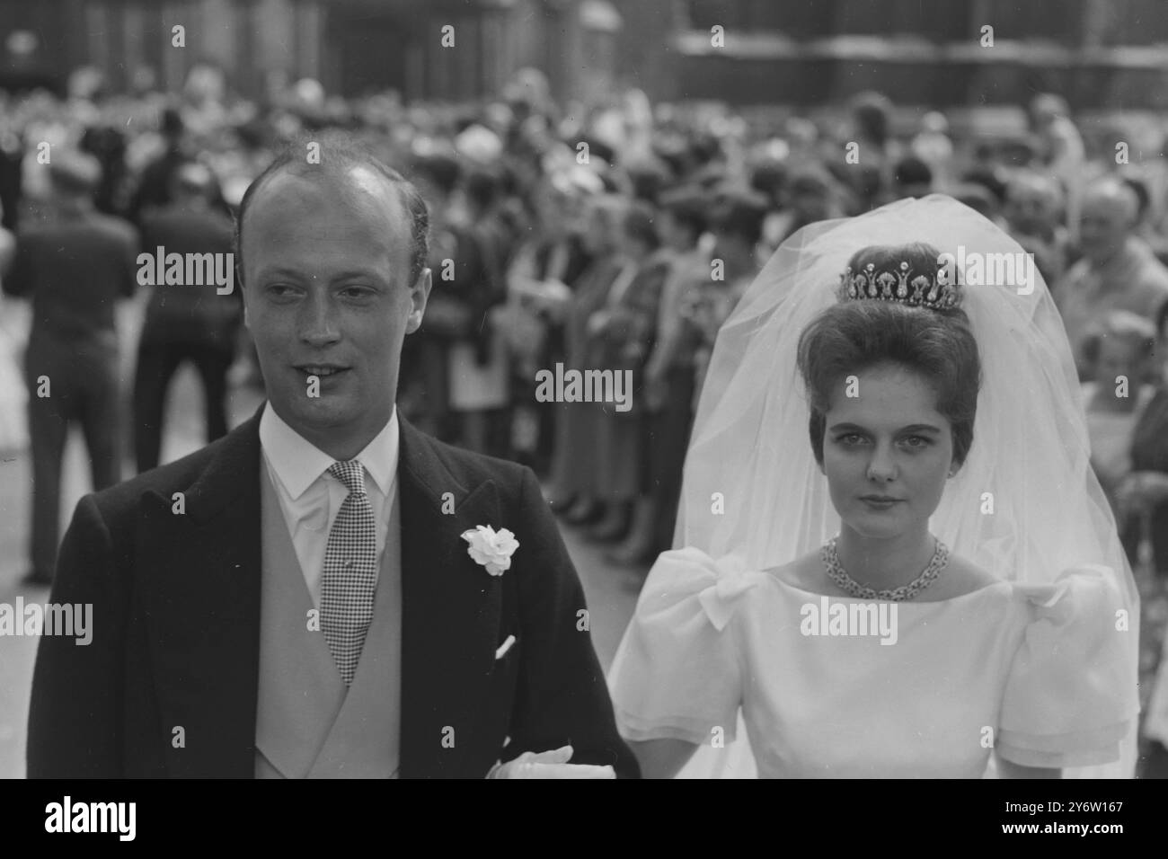 ROBERT MILLAR WEDS FIONA SHEFFIELD IN LONDON / 1 AUGUST 1961 Stock ...