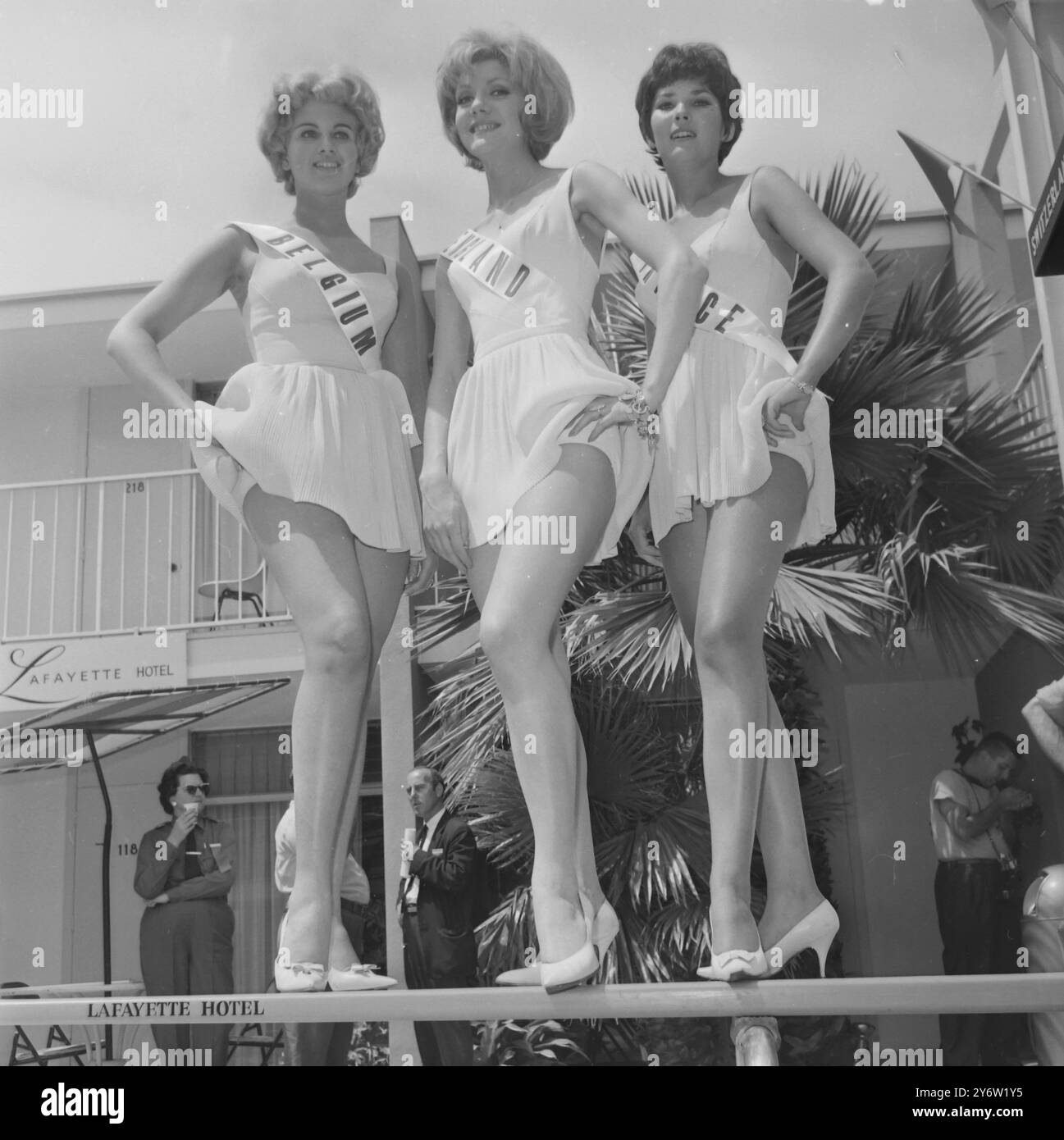 MISS BELGIUM JACQUELINE OROI, MISS ENGLAND NICKY ALLEN WITH MISS FRANCE ...