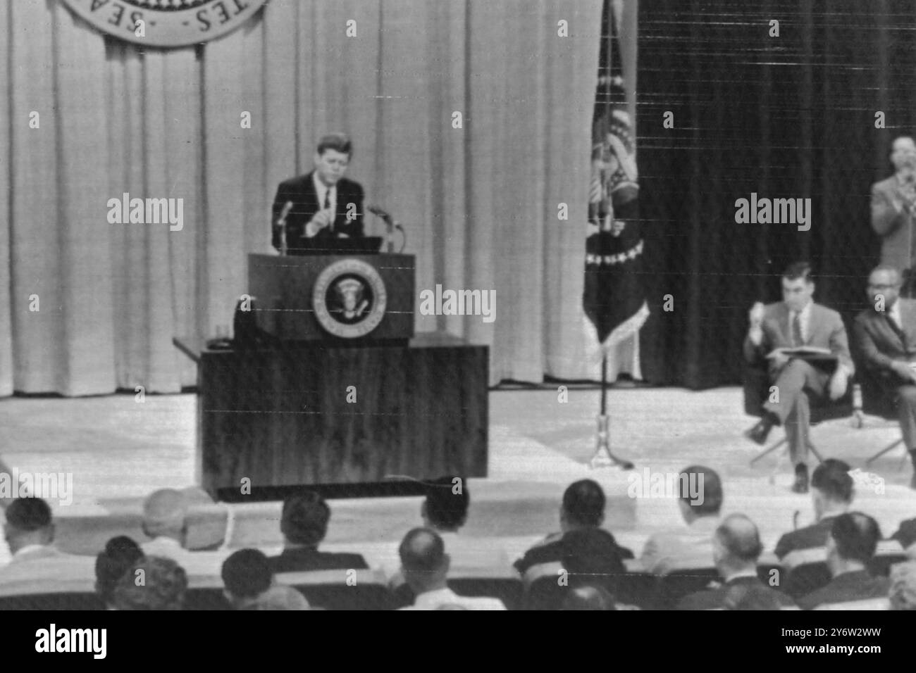 US PRESIDENT JOHN F KENNEDY - PRESS CONFERENCE BERLIN CRISIS / 19 JULY ...