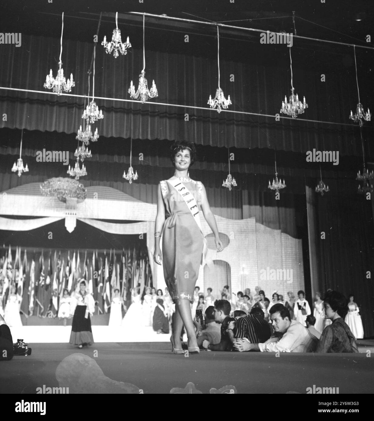 BEAUTY MISS UNIVERSE CONTESTANTS MIAMI BEACH 14 JULY 1961 Stock Photo ...