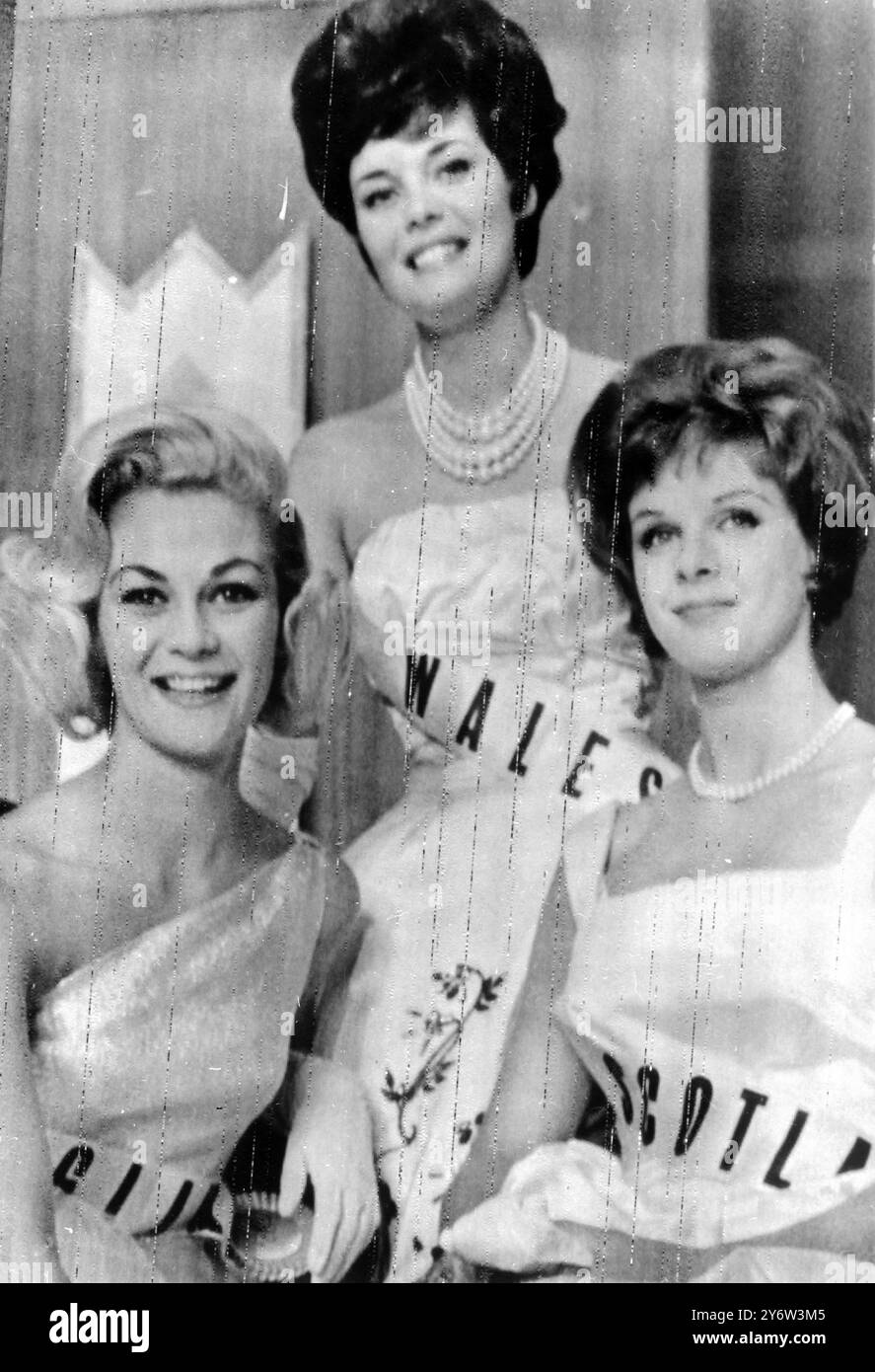 SUSAN JONES AT MISS UNIVERS BEAUTY CONTEST IN MIAMI / 15 JULY 1961 ...