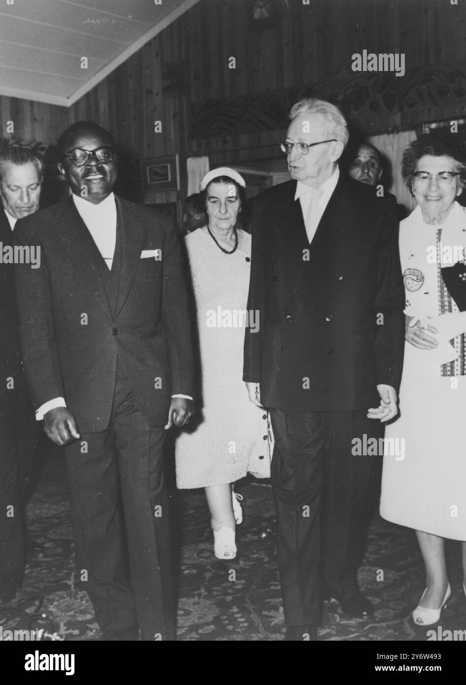 PRESIDENT OF UPPER VOLTA MAURICE YAMEOGO AND ISRAELI PRESIDENT IZHAK ...