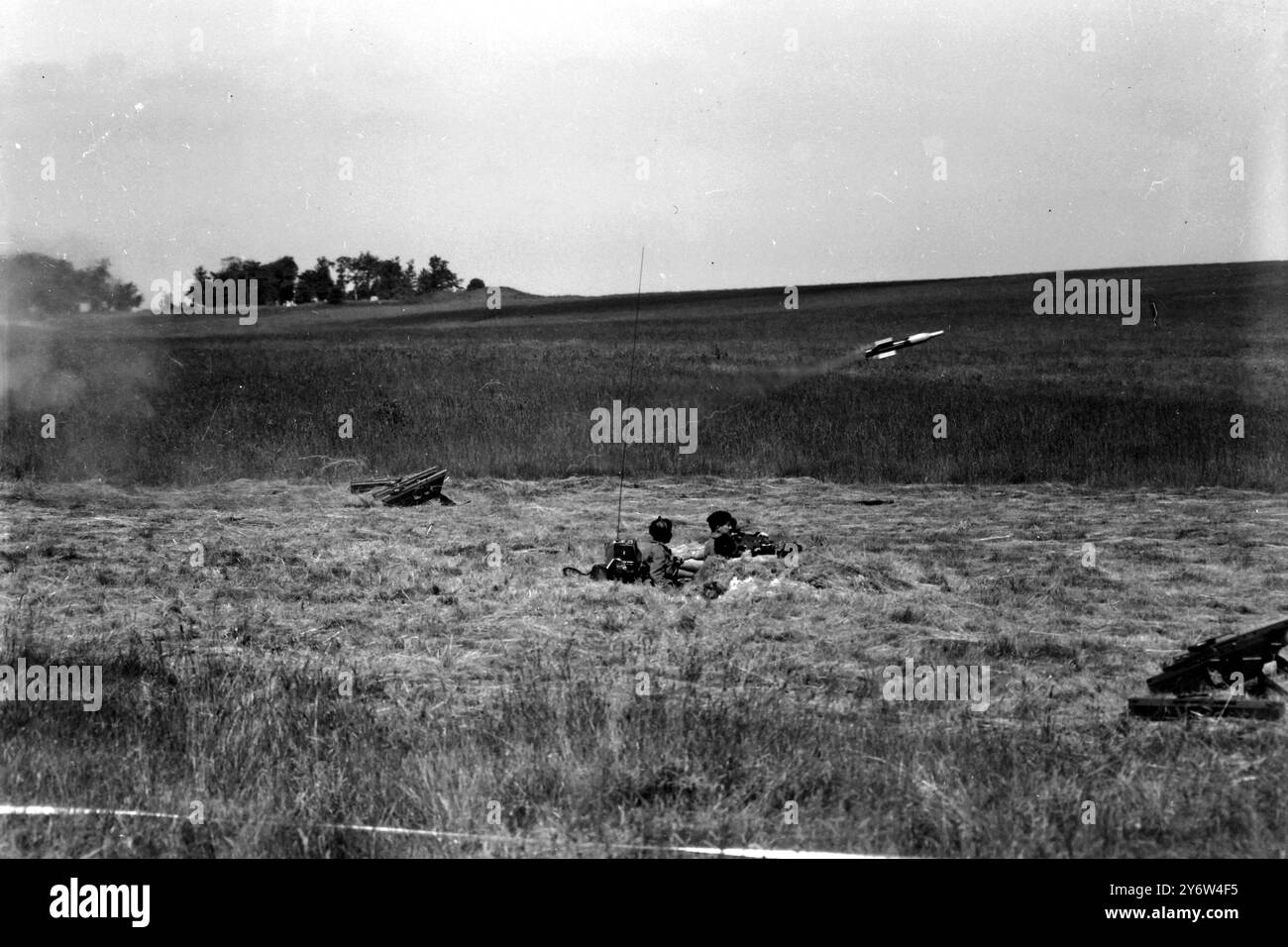 GUIDED MISSILE AND ROCKETS VICKERS VIGILANT ANTI TANK 6 JULY 1961 Stock ...