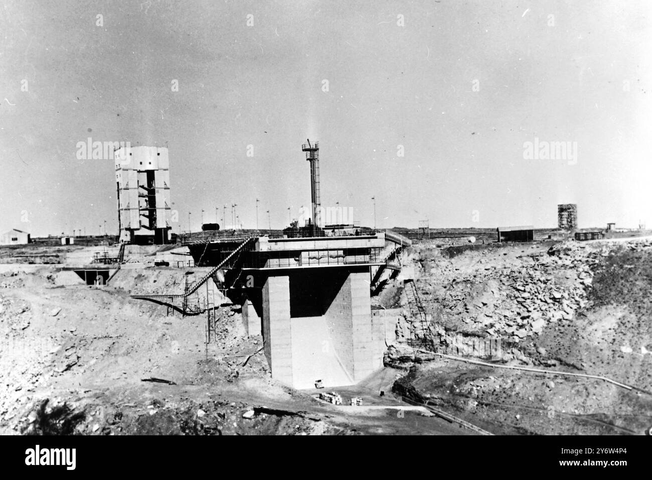 GUIDED MISSILE AND ROCKETS BLUE STREAK UNDER CONSTRUCTION 6 JULY 1961 ...