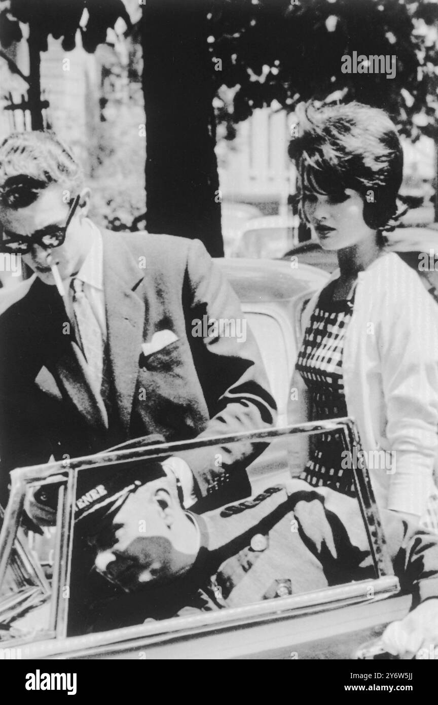 NEW CAR FOR MARQUIS TAVICTOCK AND HENRIETTA TIARKS 23 JUNE 1961 Stock ...