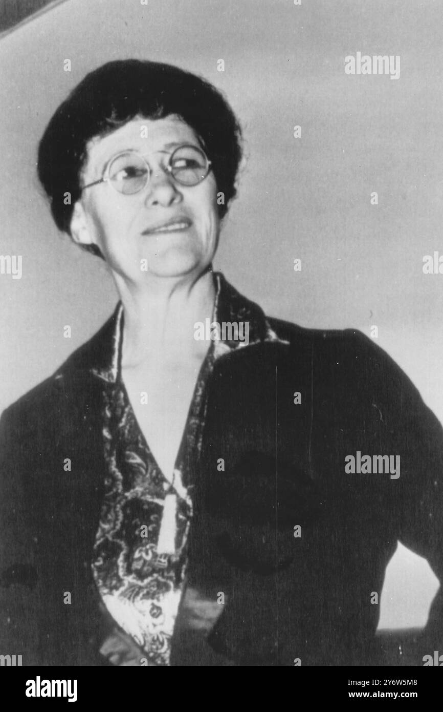 ELLEN FULLARD-LEO - PORTRAIT TAKEN 1937 / 26 JUNE 1961 Stock Photo - Alamy