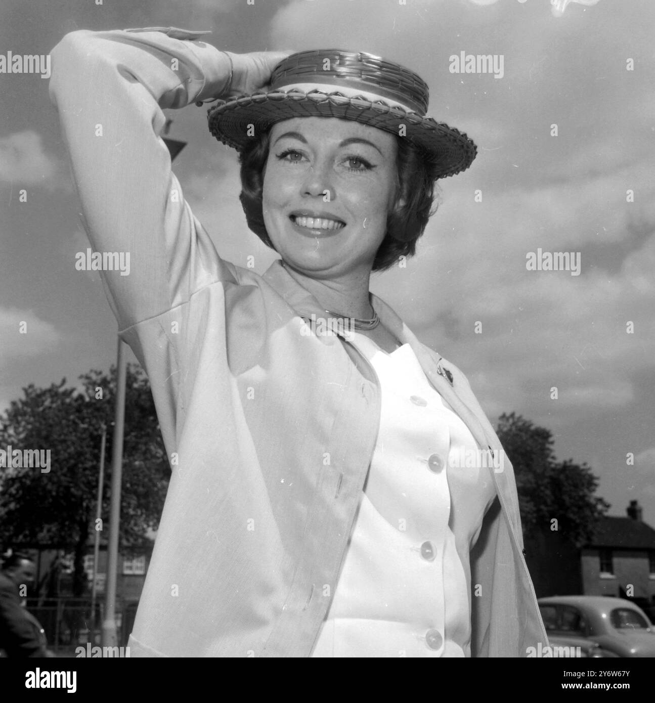 HAZEL COURT AT LONDON AIRPORT / 19 JUNE 1961 Stock Photo - Alamy