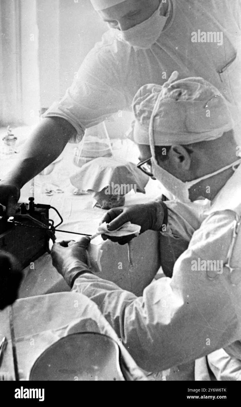 RUSSIAN SCIENTIFIC MEDICAL EXPERIMENTS - ARTIFICIAL ARTERIES ...