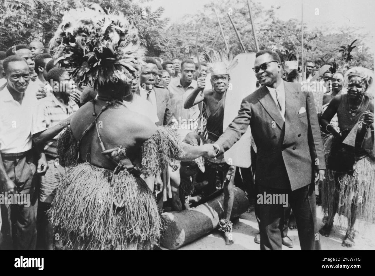 VICE PRIME MINISTER BOLIKANGO WITH TRIBE CHIEF IN CONGO / 7 JUNE 1961 ...