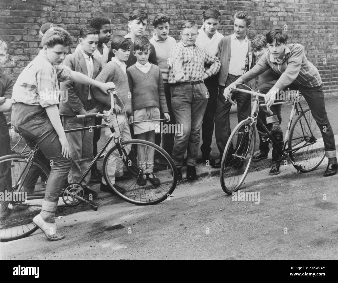 GALSTEAD DAVID TENNYSON RD POLICE MURDER / 3 JUNE 1961 Stock Photo - Alamy