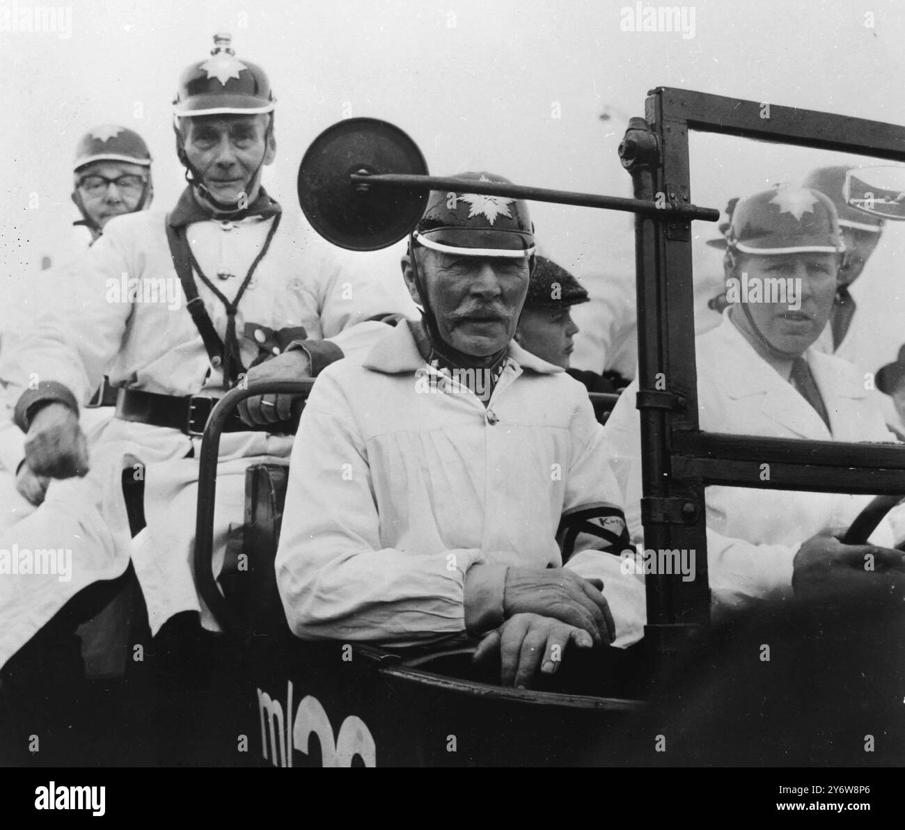 FIRE BRIGADE PARADE OF ANCIENT CARS - VINTAGE FIRE ENGINE - 30 MAY 1961 ...