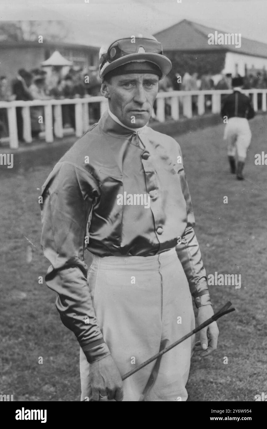 LEADING IRISH JOCKEY - LIAM WARD 25 MAY 1961 Stock Photo - Alamy