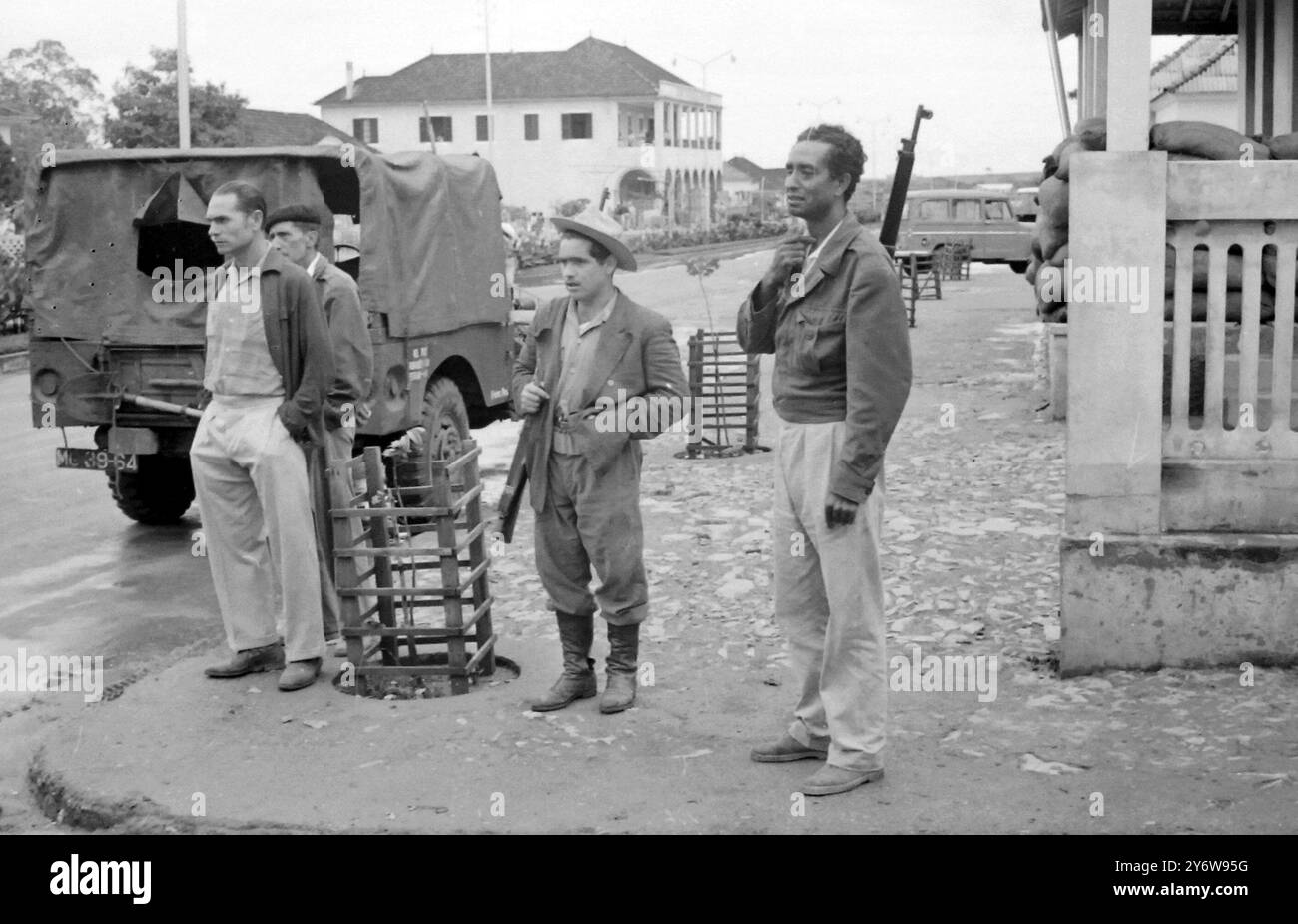 CIVIL WAR ARMED CIVILIANS GUARD TOWN OF NEGAGE, ANGOLA 25 MAY 1961 ...