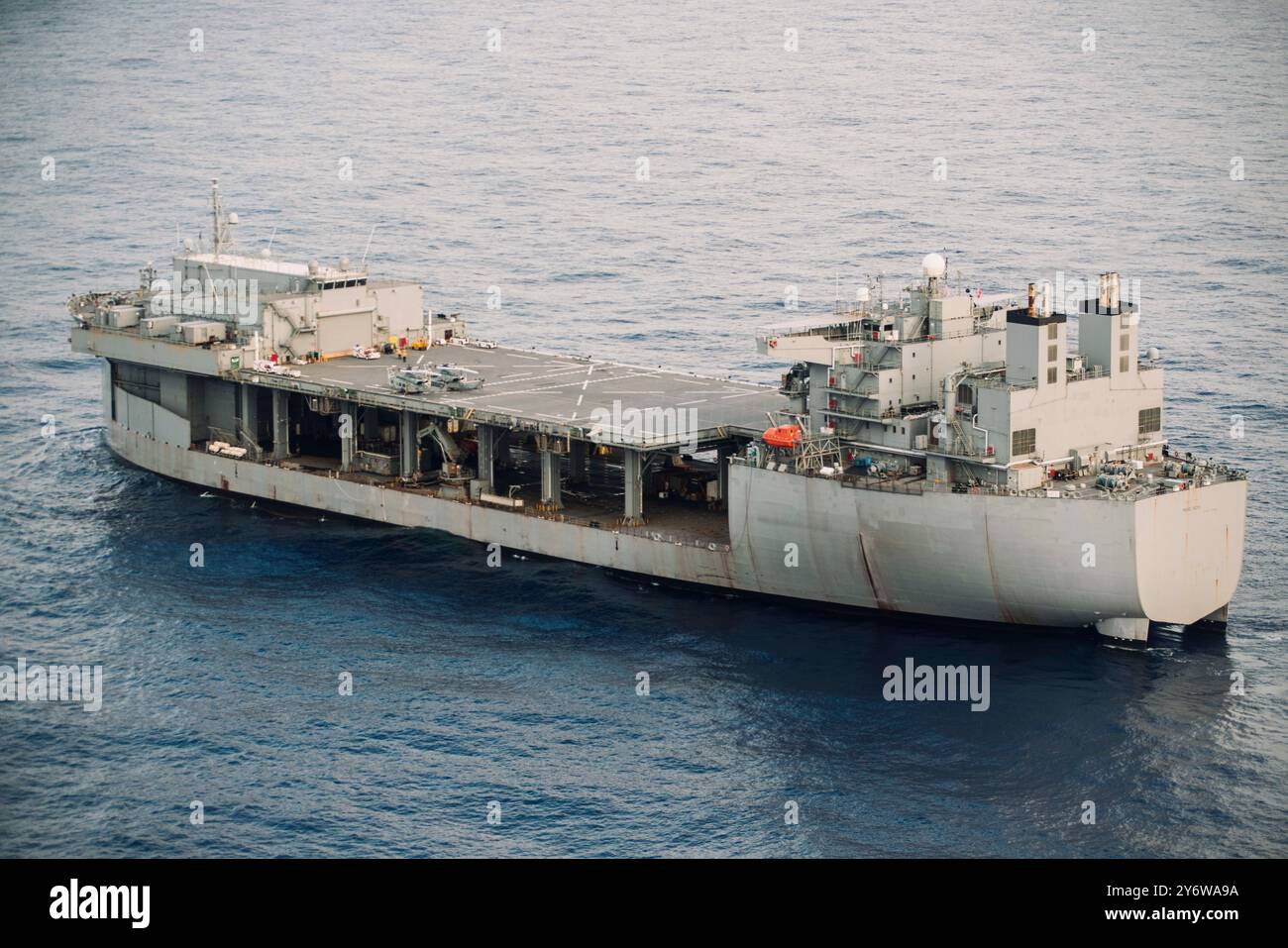 Uss miguel keith (esb 5) hi-res stock photography and images - Alamy