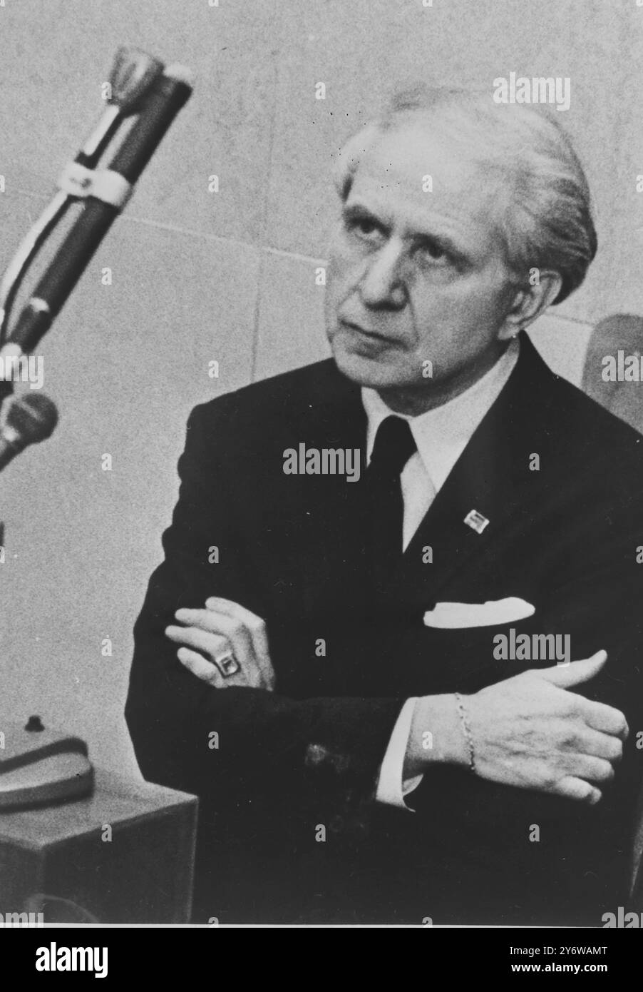 LAW & ORDER JUDGE MICHAEL ANGELO MUSMANNO GIVES EVIDENCE AT EICHMANN ...