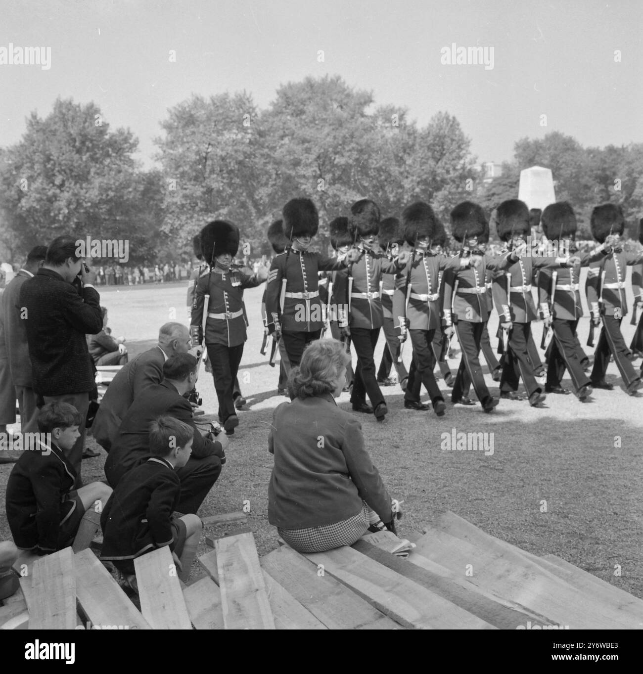 BRITISH ARMY SCOTS GUARDS MOUNTING OF GUARD HORSE GUARDS 11 MAY 1961 ...