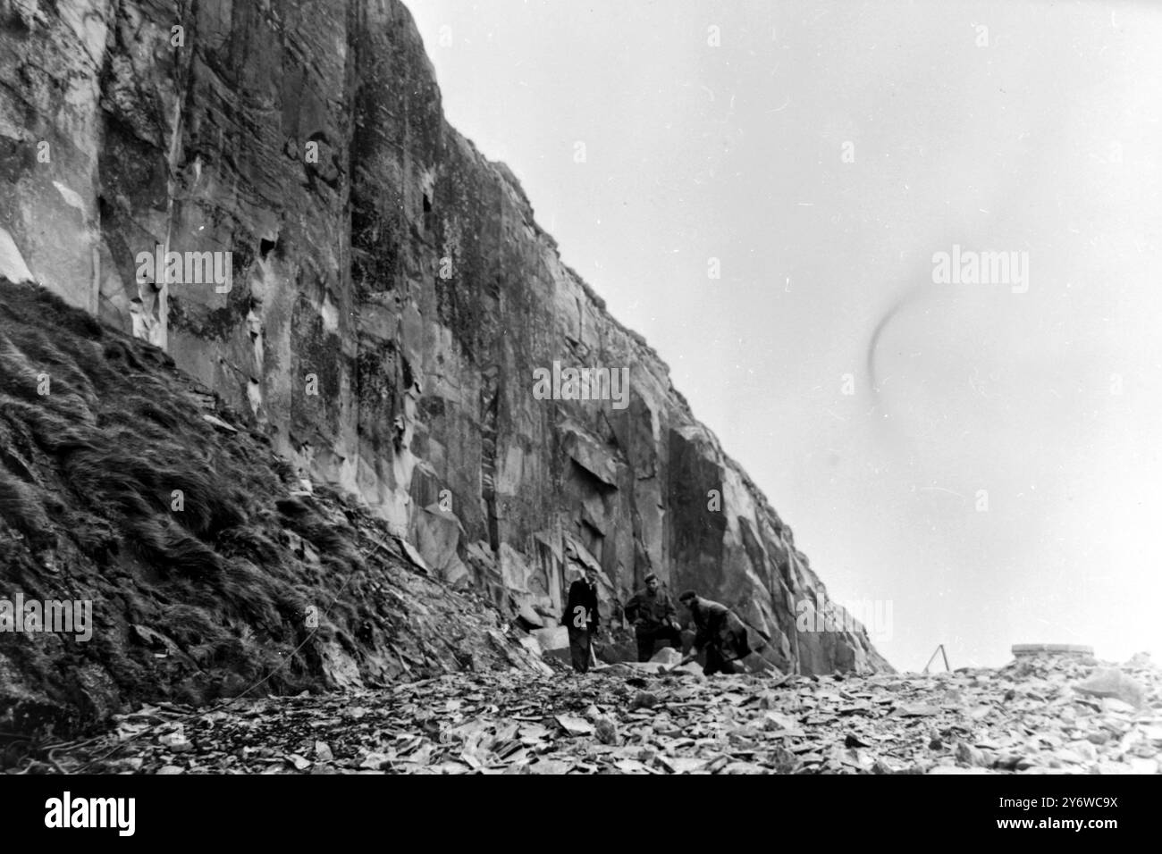 QUARRY REOPENS ON SCOTTISH ISLAND 4 MAY 1961 Stock Photo - Alamy