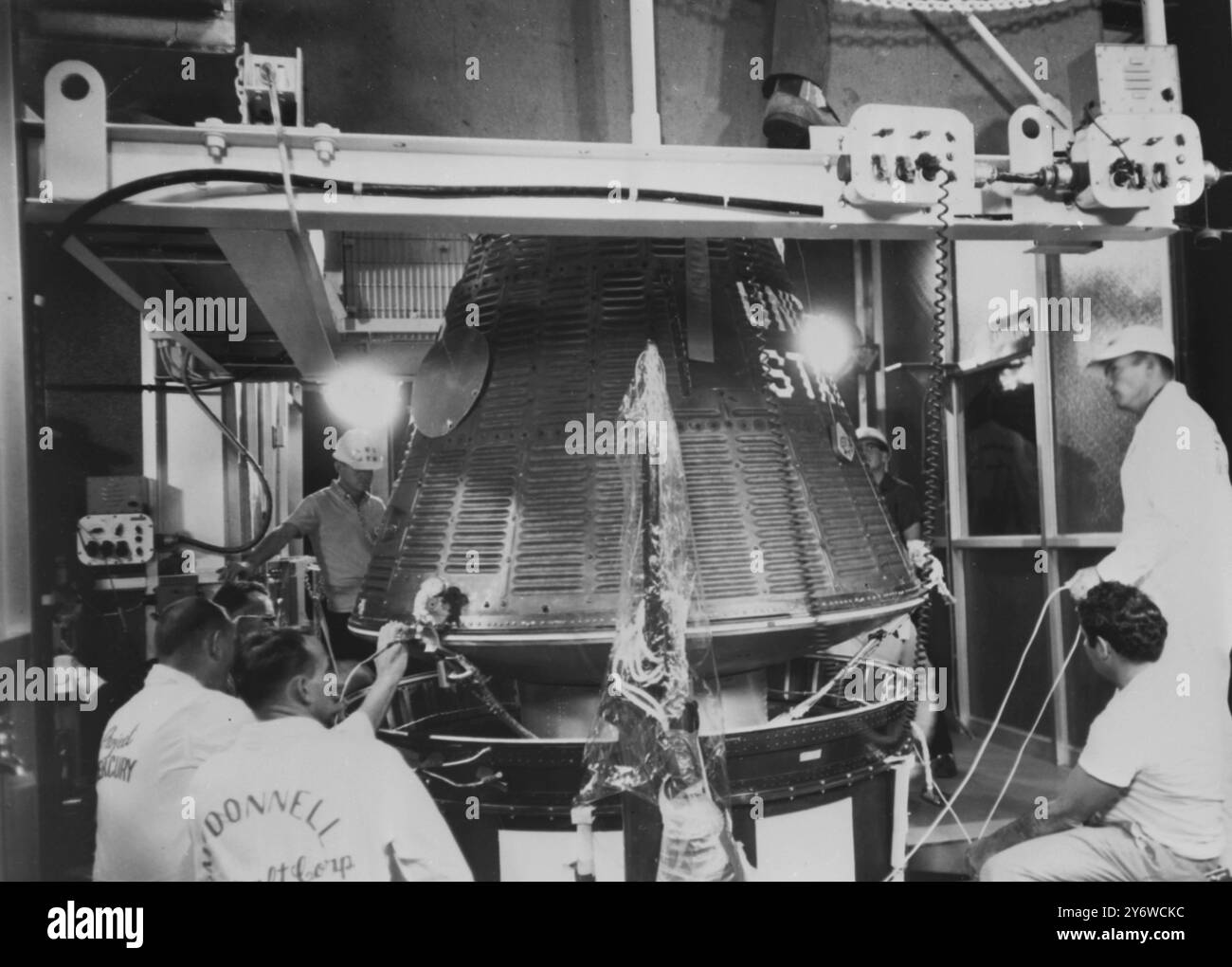 MERCURY CAPSULE AT CAPE CANAVERAL, FLORIDA 29 APRIL 1961 Stock Photo ...