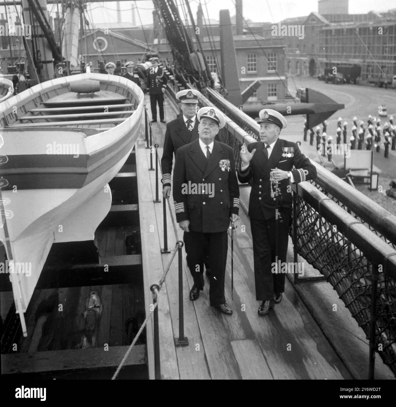 LT CDR BREACHER - CAPTAIN OF HMS VICTORY IN PORTSMOUTH/ 26 APRIL 1961 ...