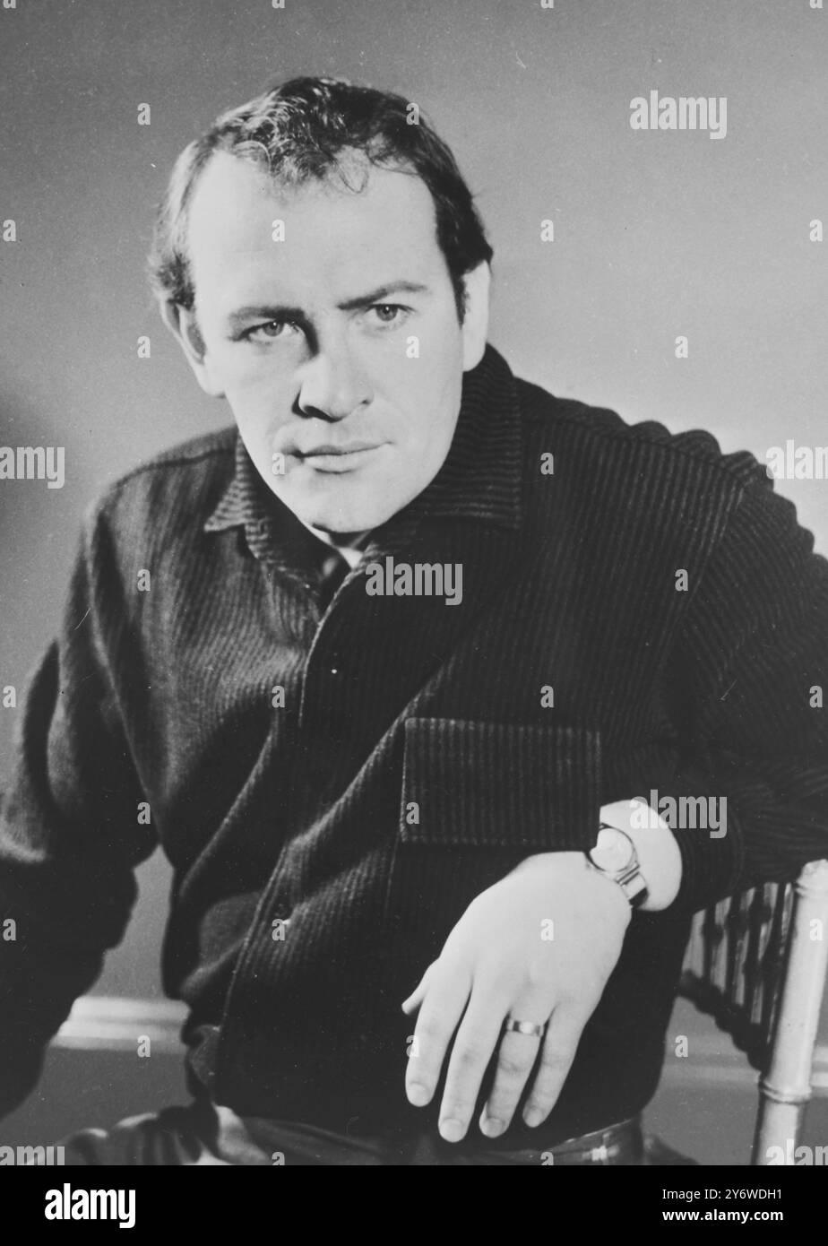 BRITISH ACTOR EDWARD JUDD / 20 APRIL 1961 Stock Photo - Alamy