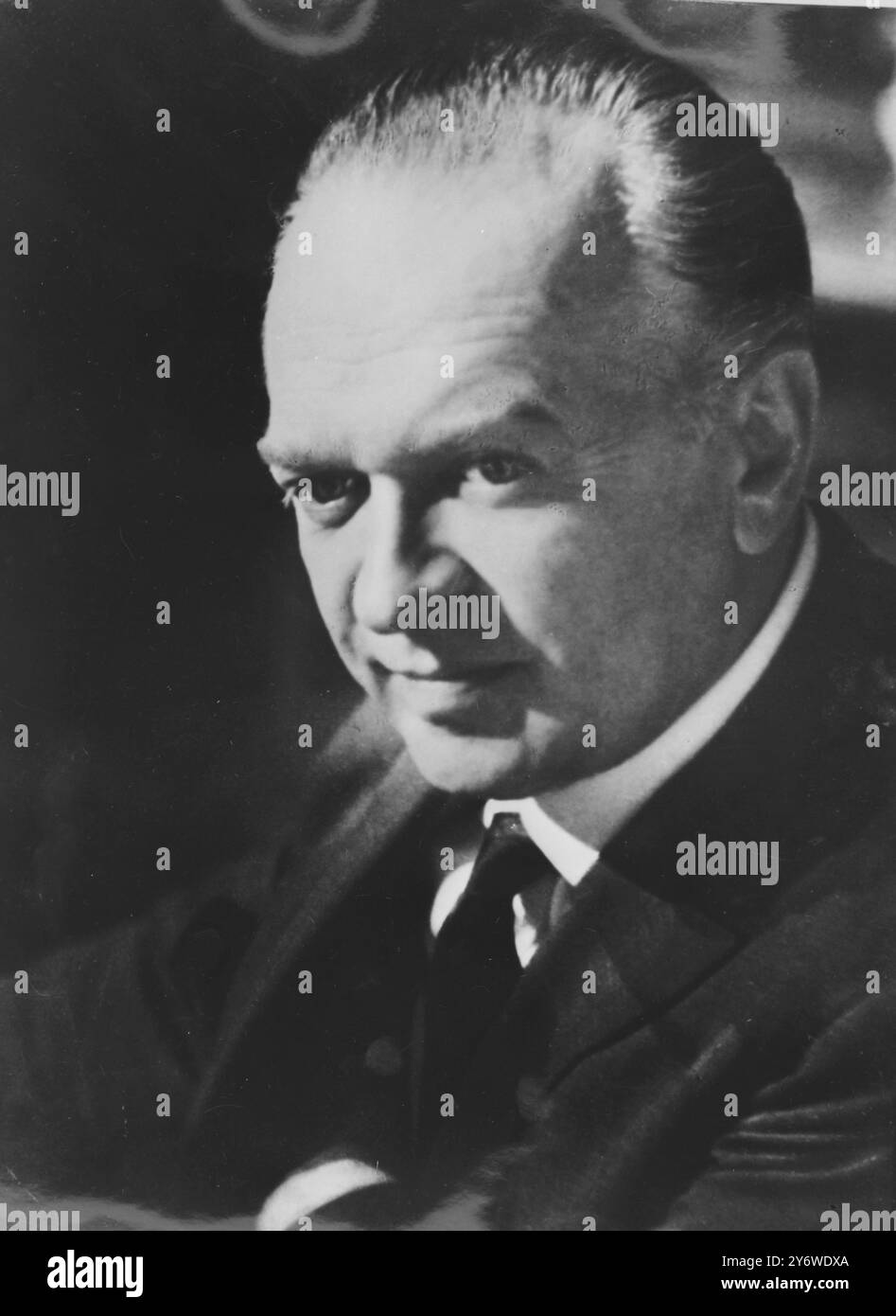 PRODUCER OF EL CID SAMUEL BRONSTON PORTRAIT 18 APRIL 1961 Stock Photo ...