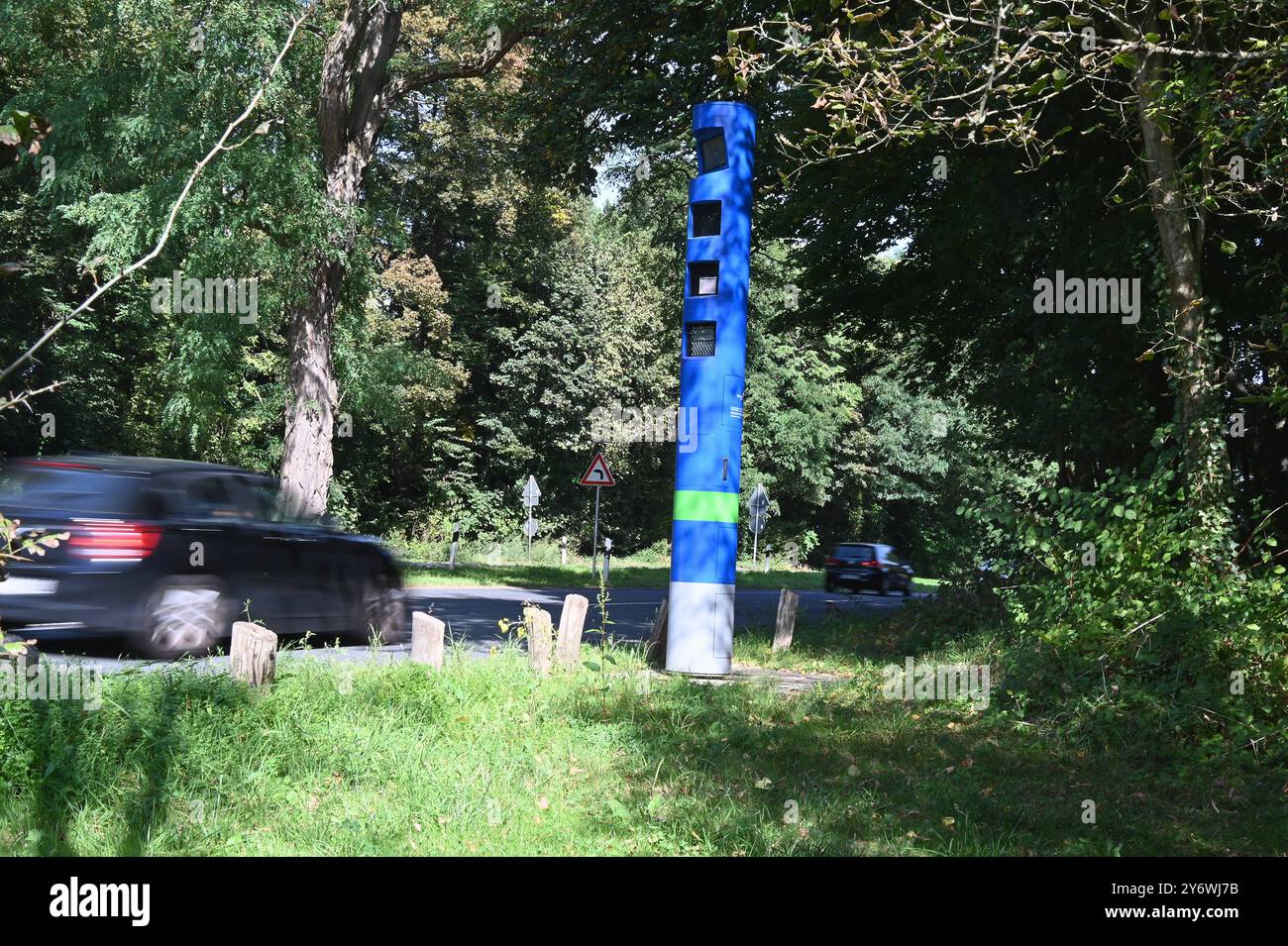 stationäres Blitzgerät, Radarkontrolle, Blitzer zur ...