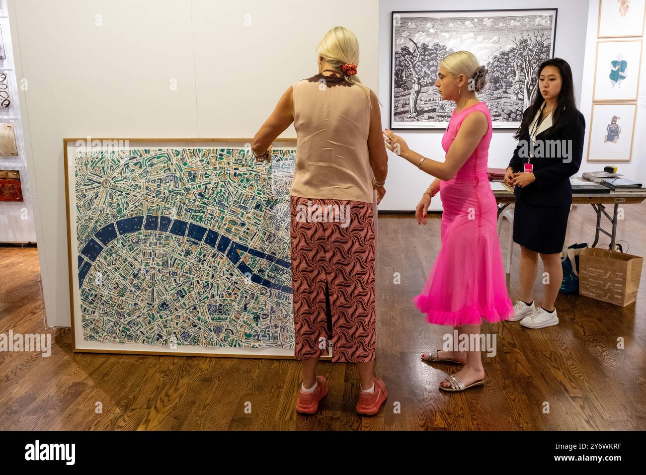 New York, NY, USA. 26th Sep, 2024. The fall Affordable Art Fair, which ...