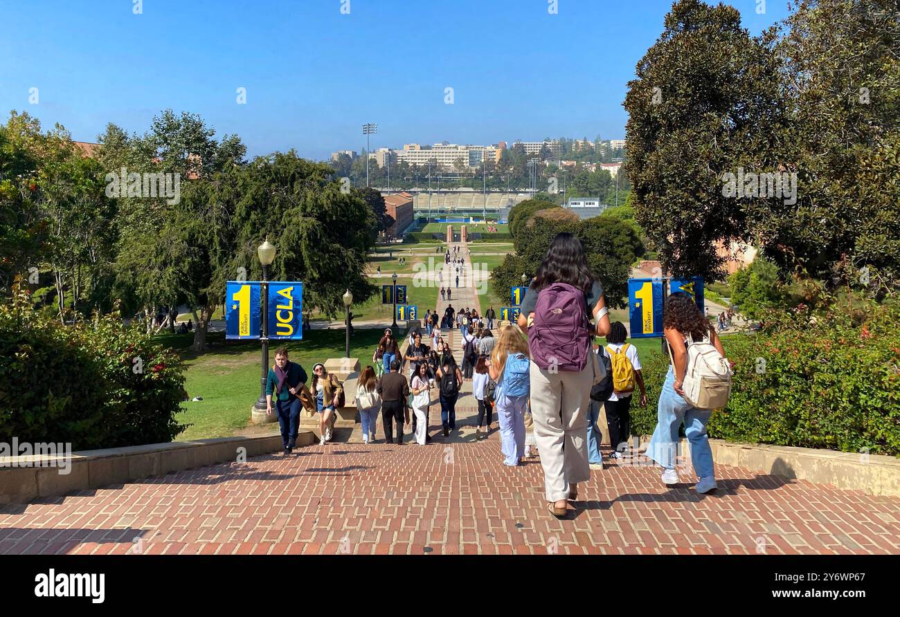 Tongva steps hi-res stock photography and images - Alamy