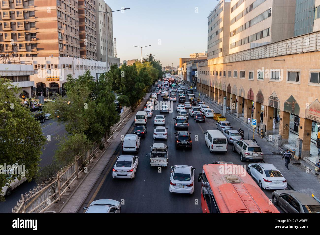 Riyadh highway hi-res stock photography and images - Alamy