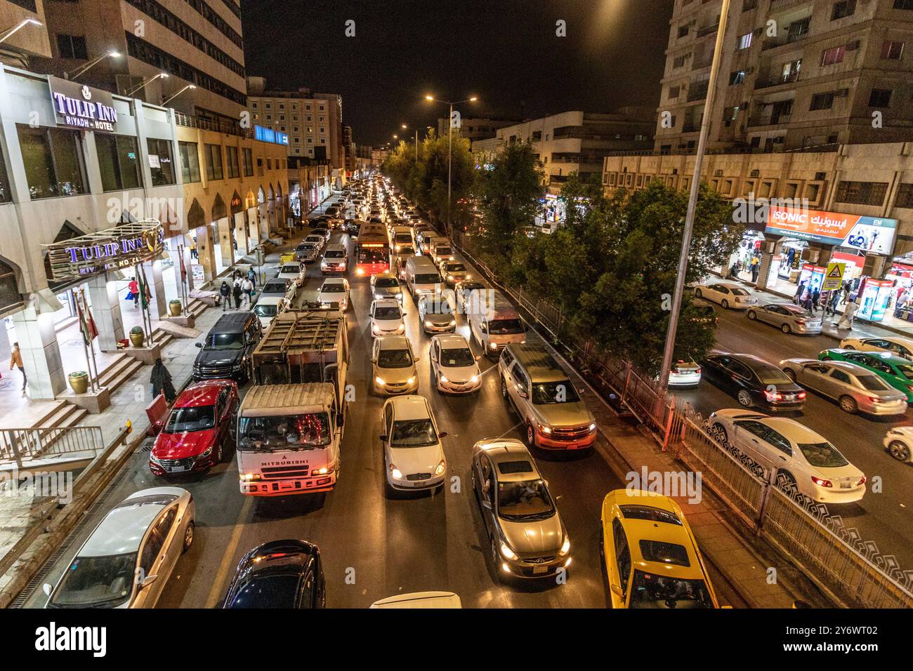 RIYADH, SAUDI ARABIA - NOVEMBER 30, 2021: Night view of Al Bathaa road ...